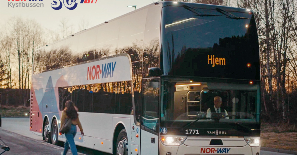NOR-WAY Bussekspress | 30 år med Kystbussen - Kjærligheten førte han til jobben i Kystbussen